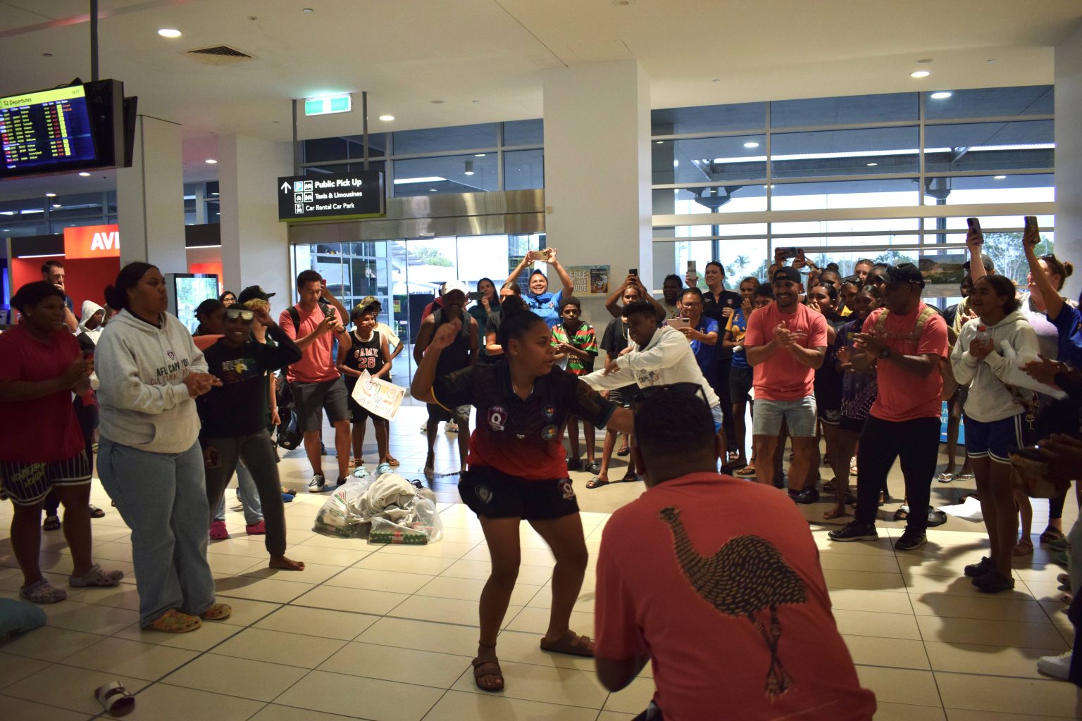 Cape York dancers bring tradition to the Opera House | Cape York Weekly