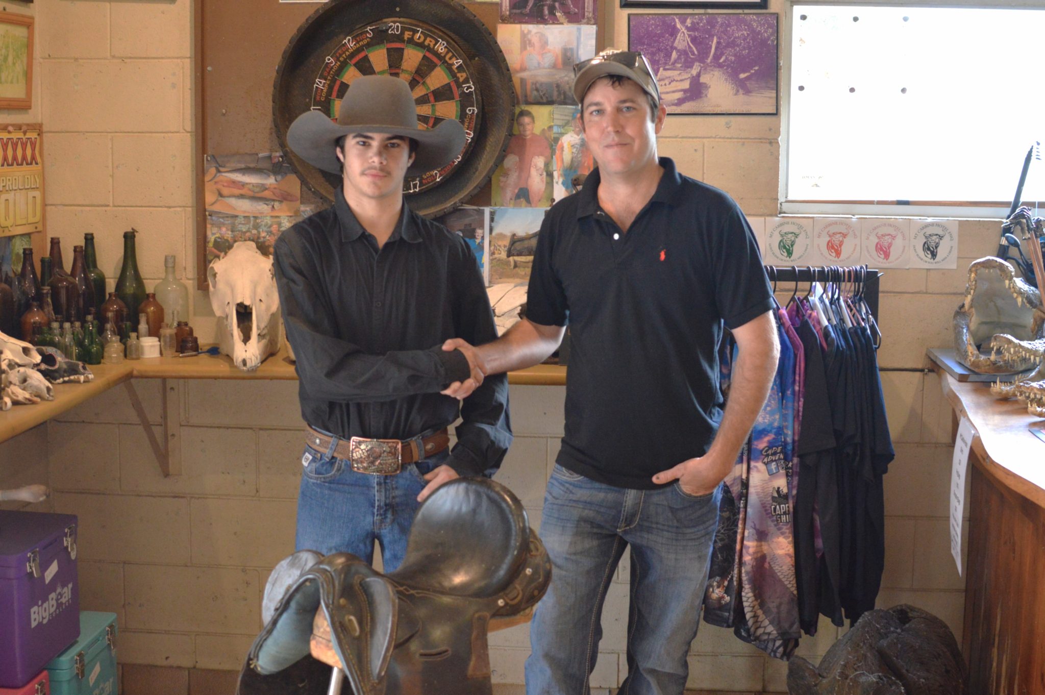 Local support helps junior rider set eyes on rodeo’s biggest prize ...